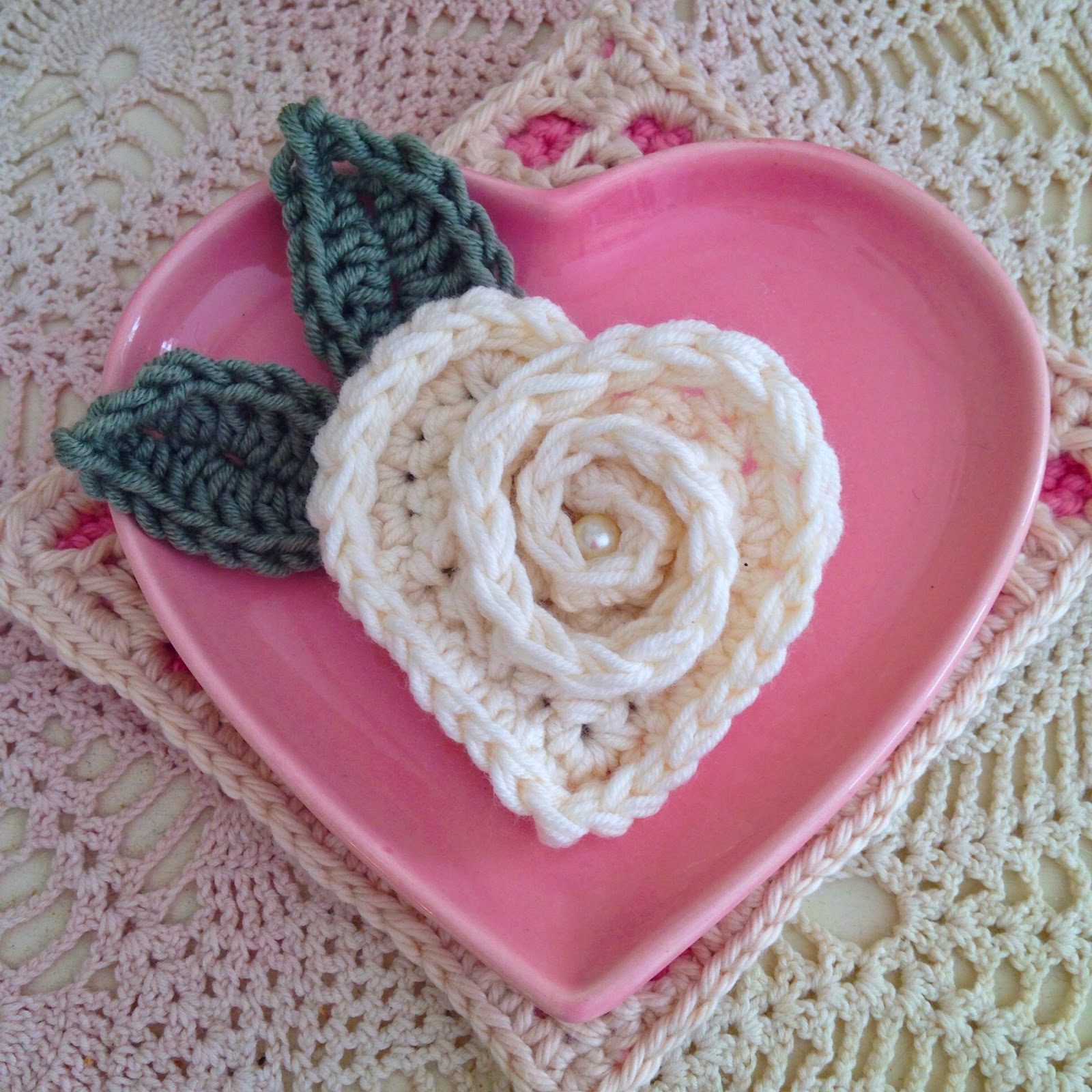rose-petal-tea-rosy-heart-hat-for-eliza